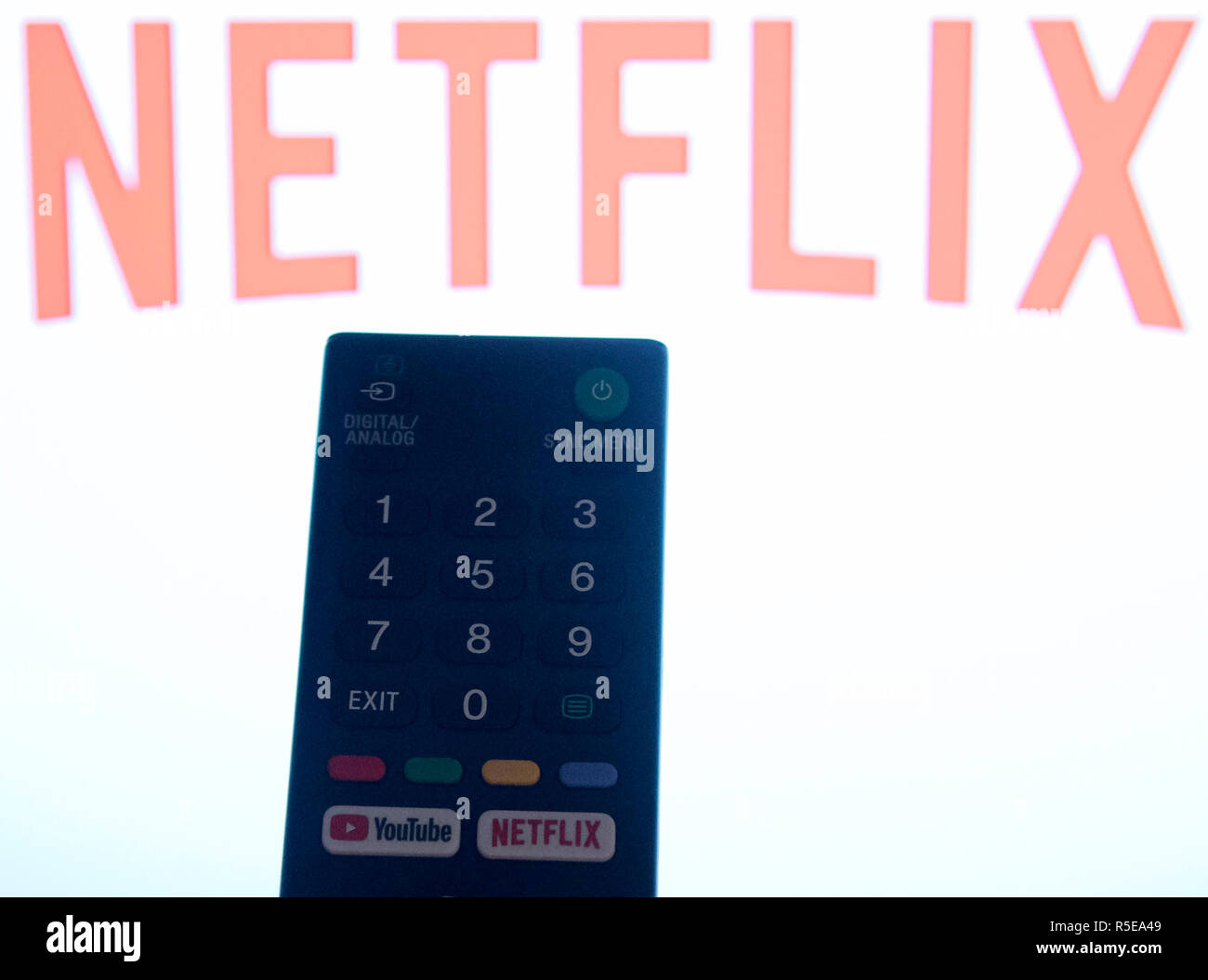 Per tech logo hi-res stock photography and images - Alamy