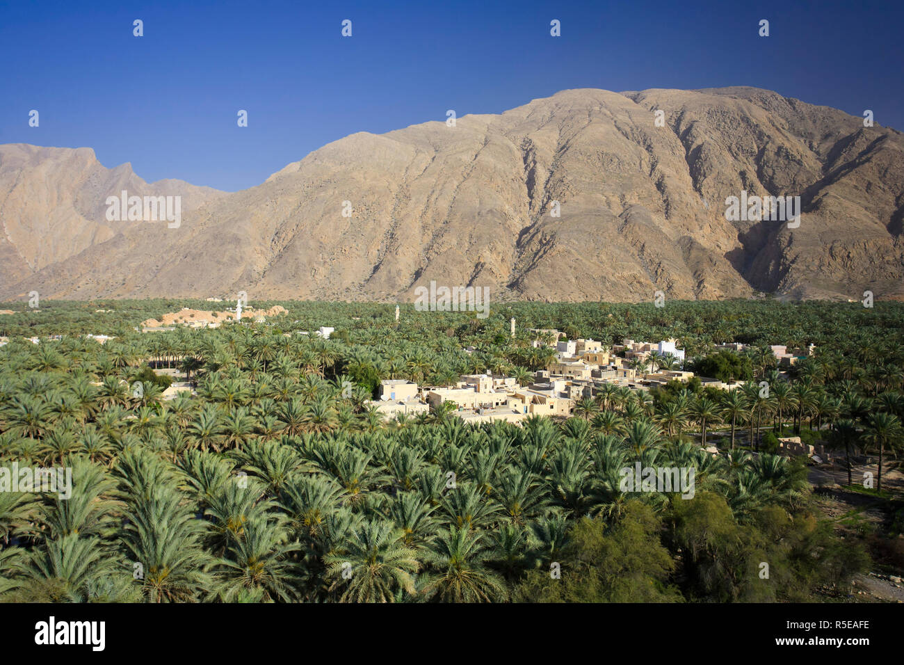 Oman, Nakhal, Nakhal Fort Stock Photo - Alamy