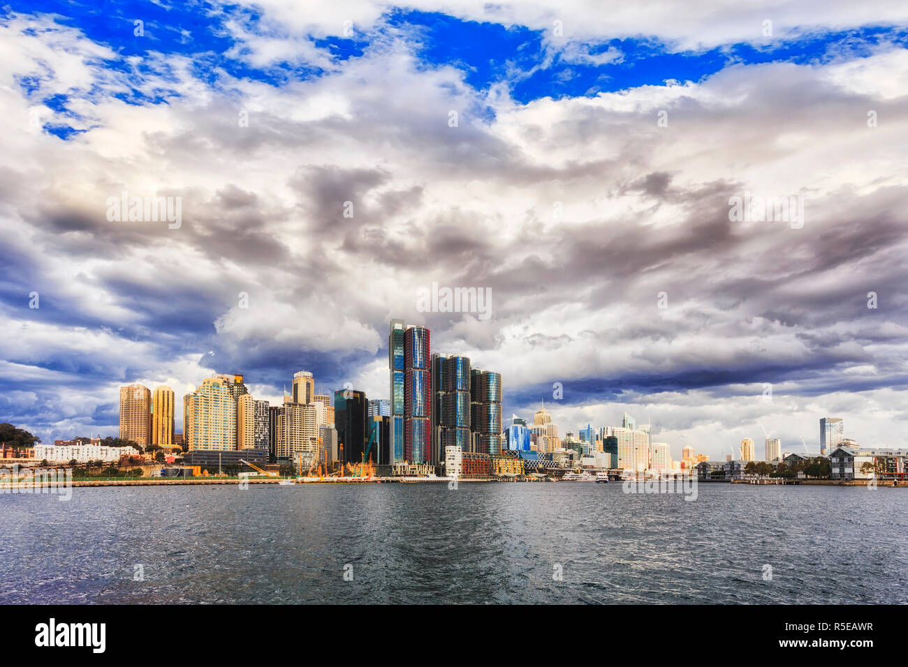 Barangaroo precinct hi-res stock photography and images - Alamy