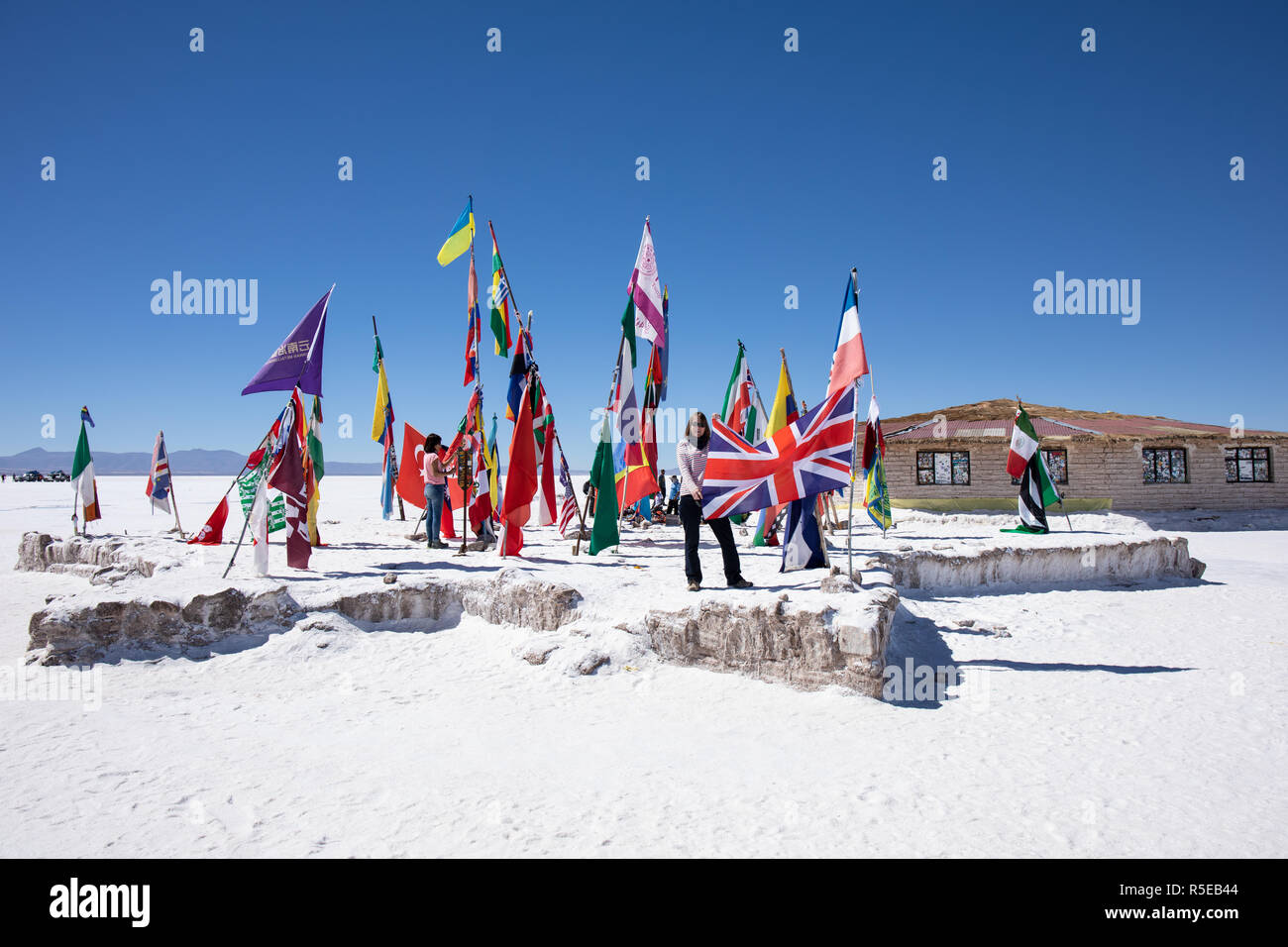 Holding the british flag hi-res stock photography and images - Alamy