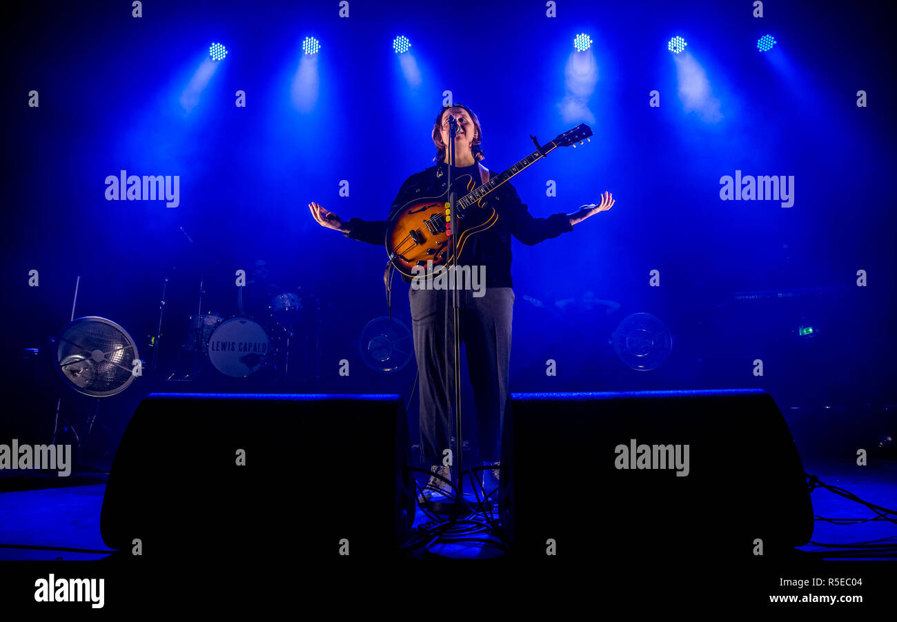 Lewis capaldi 2018 hi-res stock photography and images - Alamy