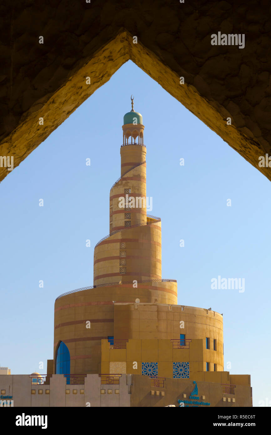Qatar, Doha, Qatar Islamic Cultural Centre mosque from Souq Waqif Stock ...