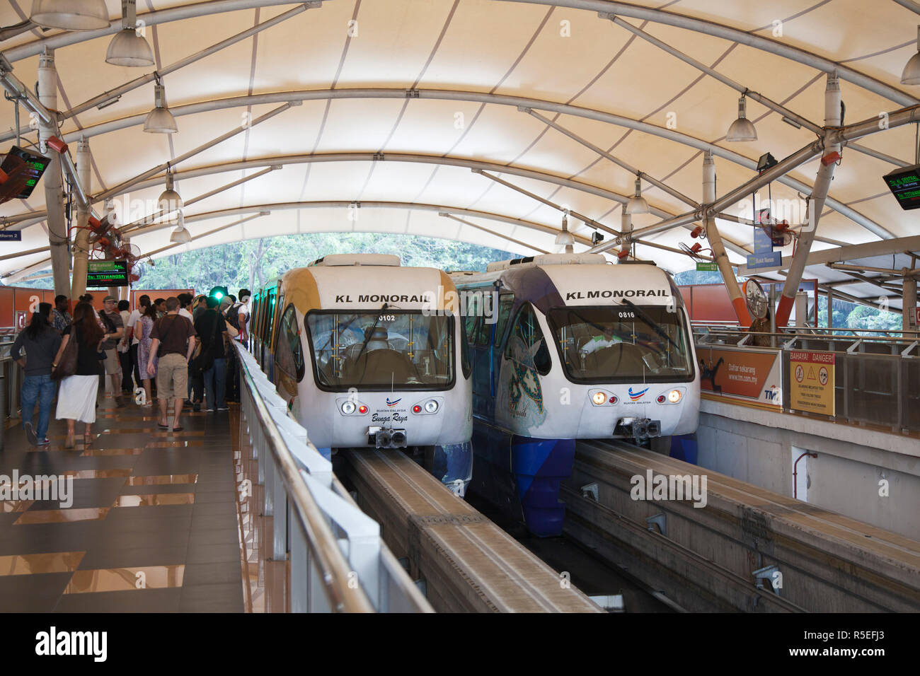 Kl monorail hi-res stock photography and images - Alamy