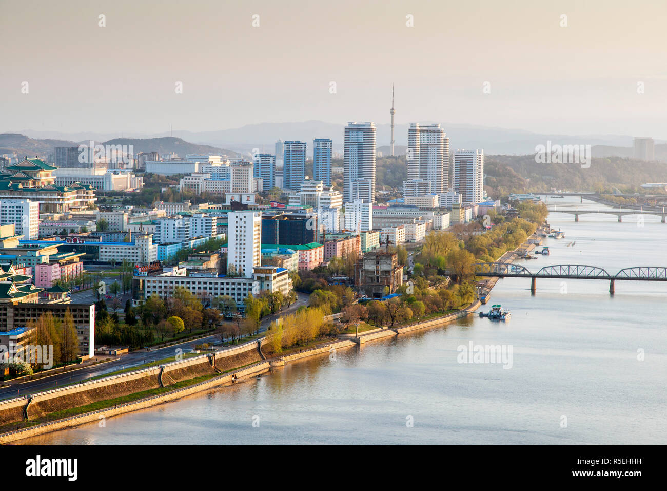 Democratic Peoples's Republic of Korea (DPRK), North Korea, Pyongyang ...