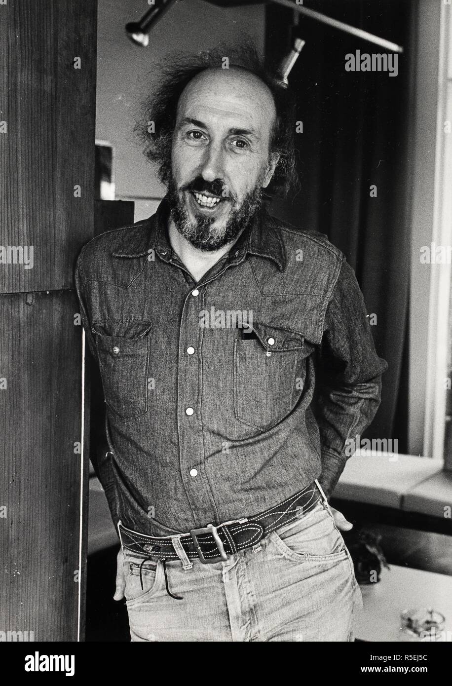 Richard hamilton artist hi-res stock photography and images - Alamy