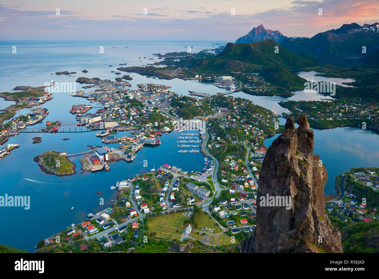 Svolvaer & coastal landscape illuminated by the Midnight Sun, Svolvaer ...