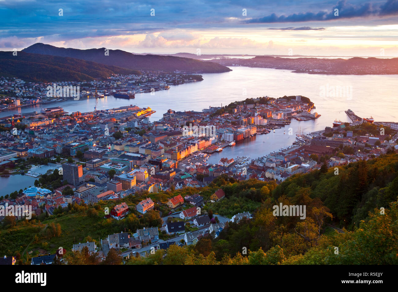 Bergen sunset norway hi-res stock photography and images - Alamy