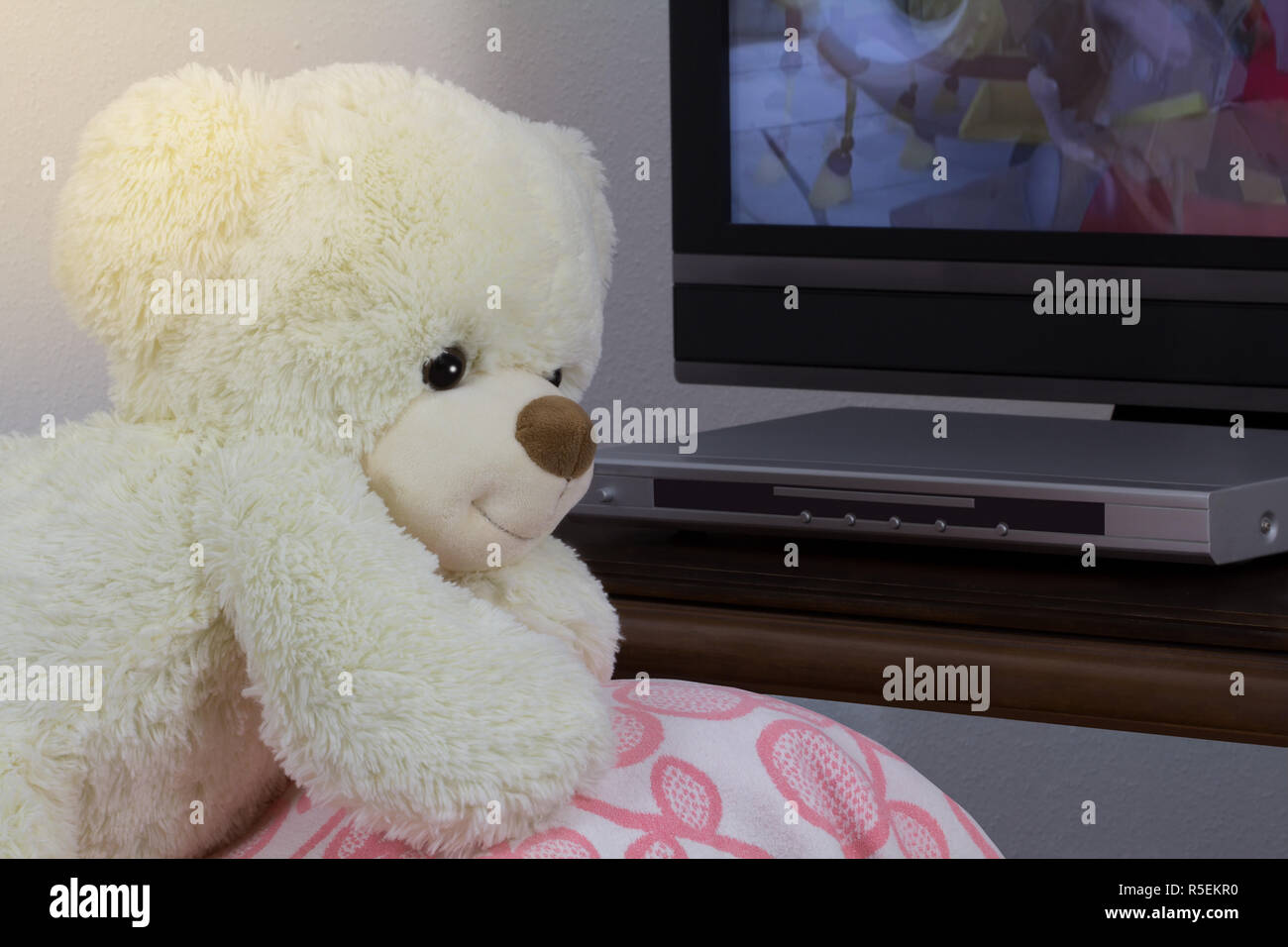 i'm watching tv now Stock Photo - Alamy