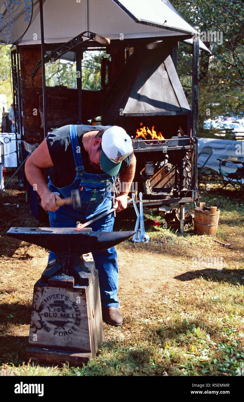 Demonstration of the art of a blacksmith,Museum of The Appalachia ...