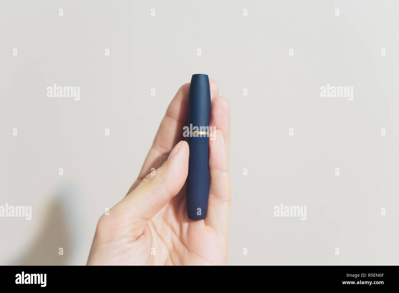 Newest electronic cigarettes, heating tobacco system IQOS, smoking ...