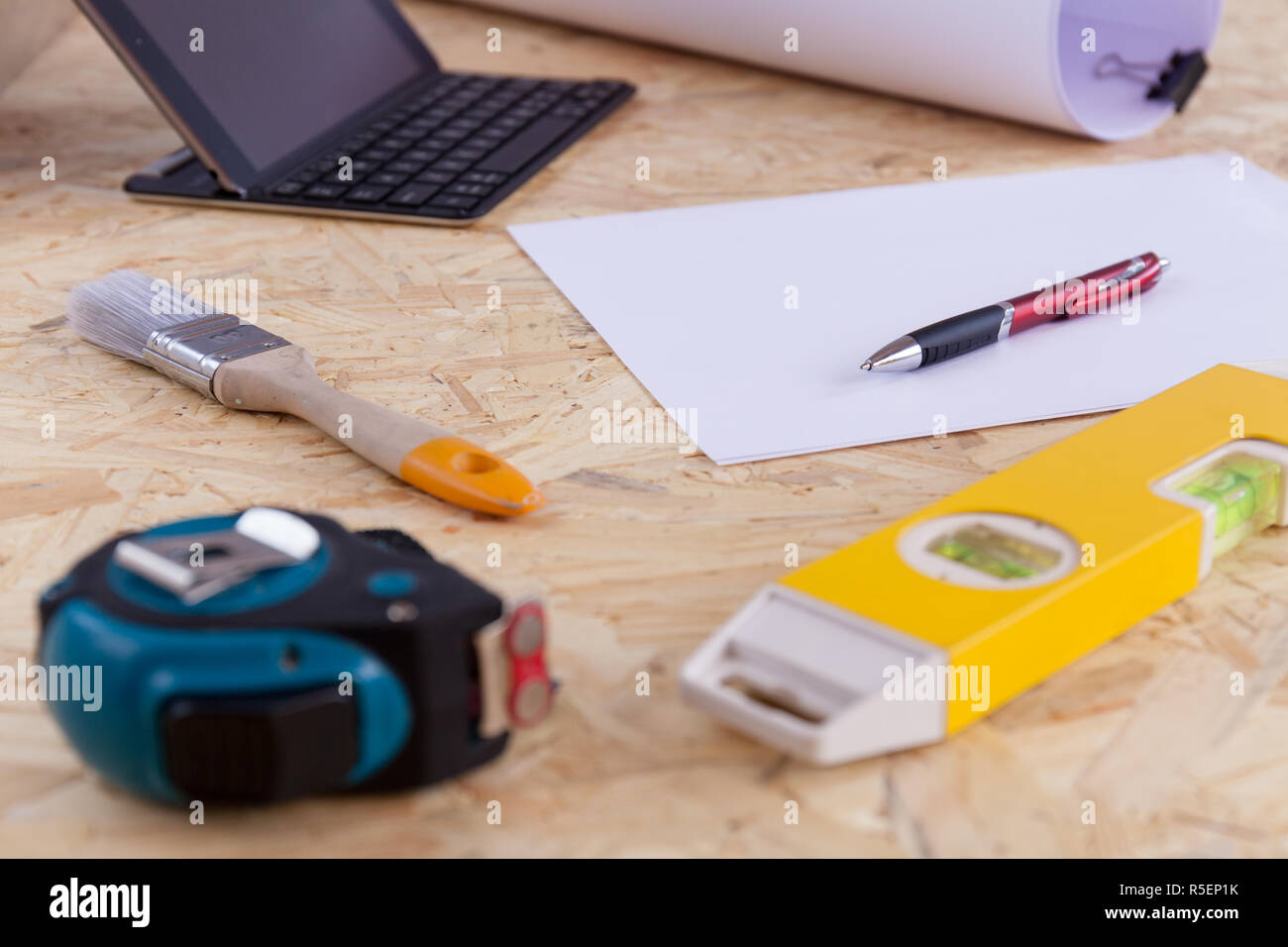 Various measuring instruments hi-res stock photography and images - Alamy