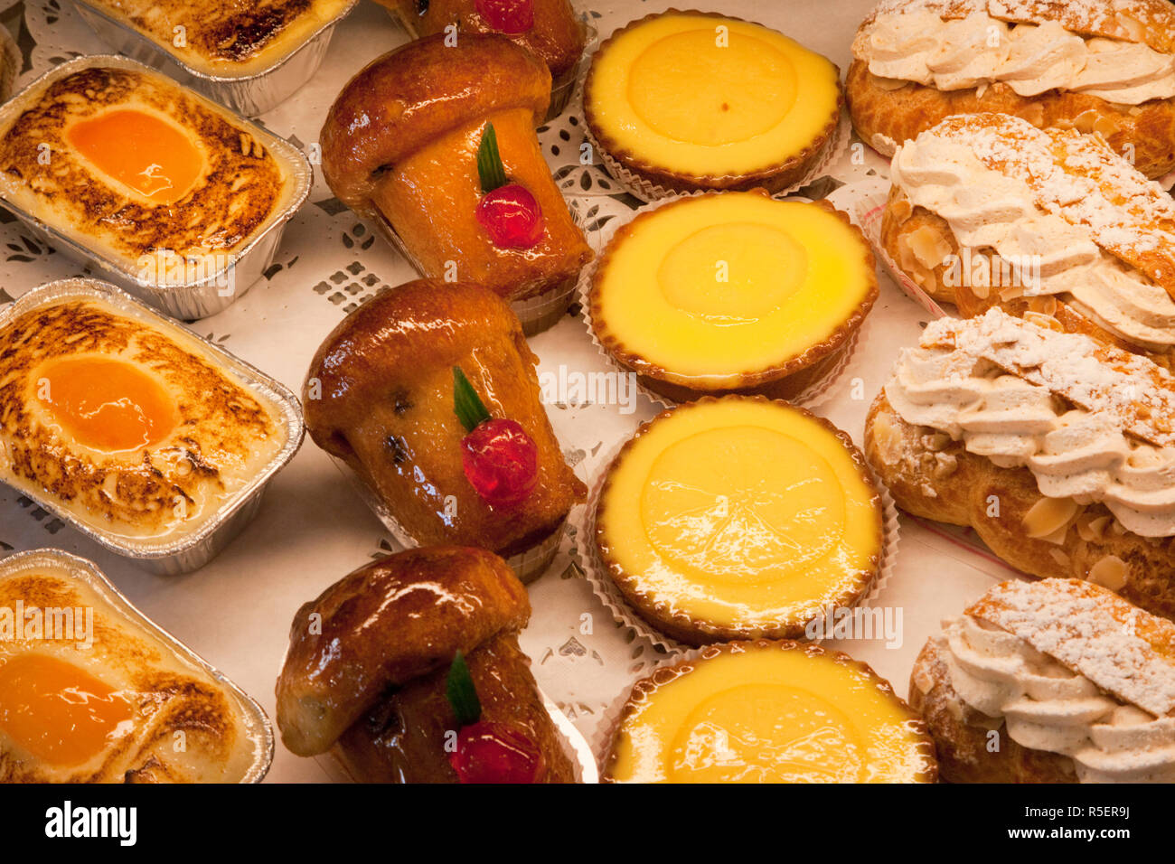 Europe france paris french pastries hi-res stock photography and images ...