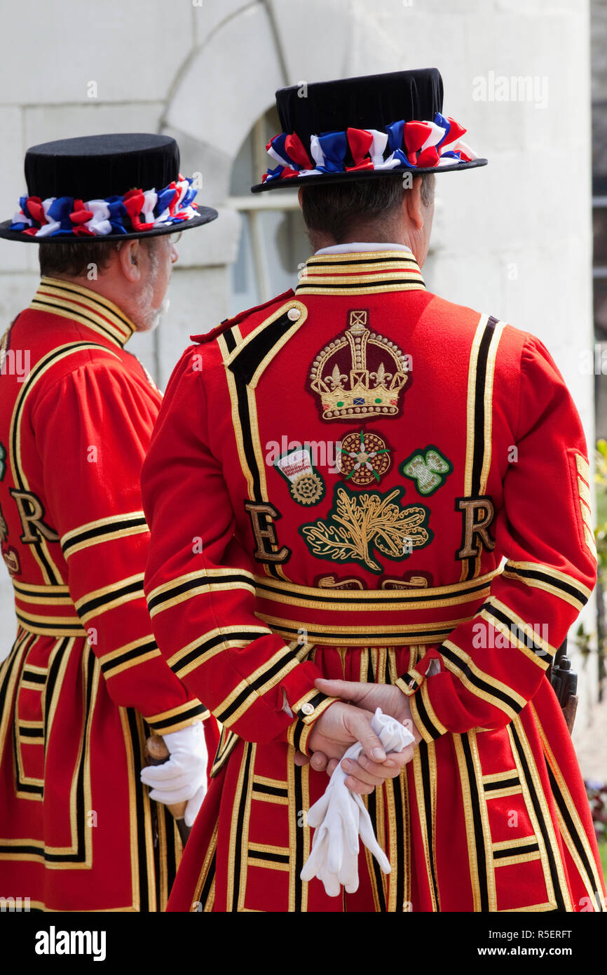 England, London, Tower of London, Beefeater in State Dress Stock Photo ...