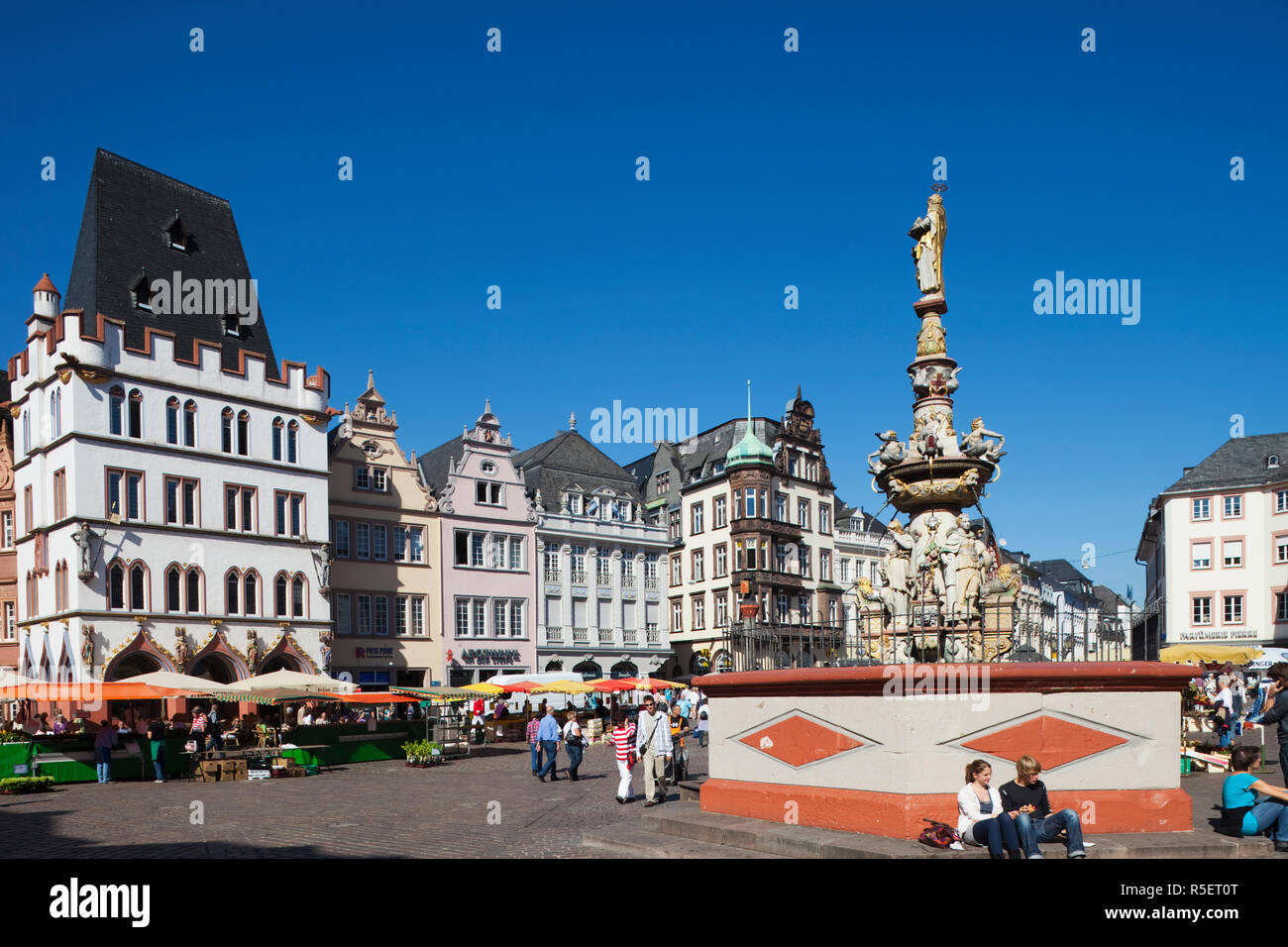 Trier market hi-res stock photography and images - Alamy