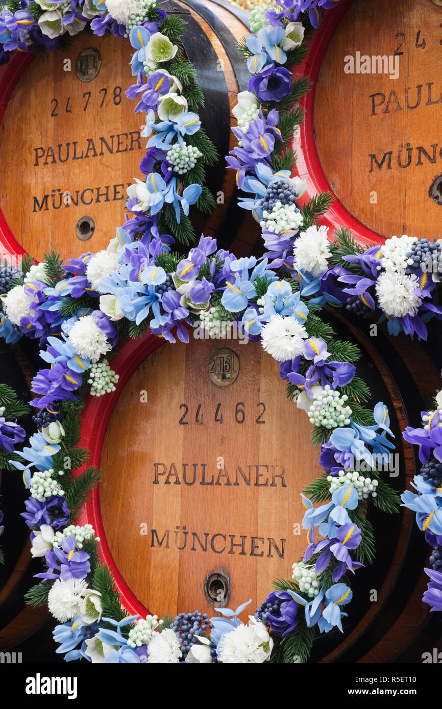 German beer festivals hi-res stock photography and images - Alamy