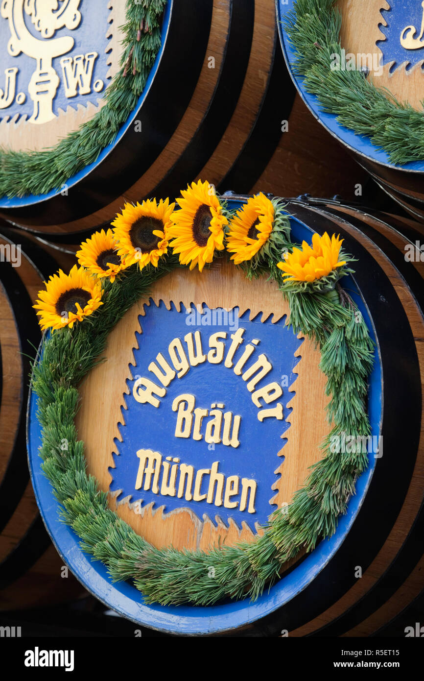 German beer festivals hi-res stock photography and images - Alamy