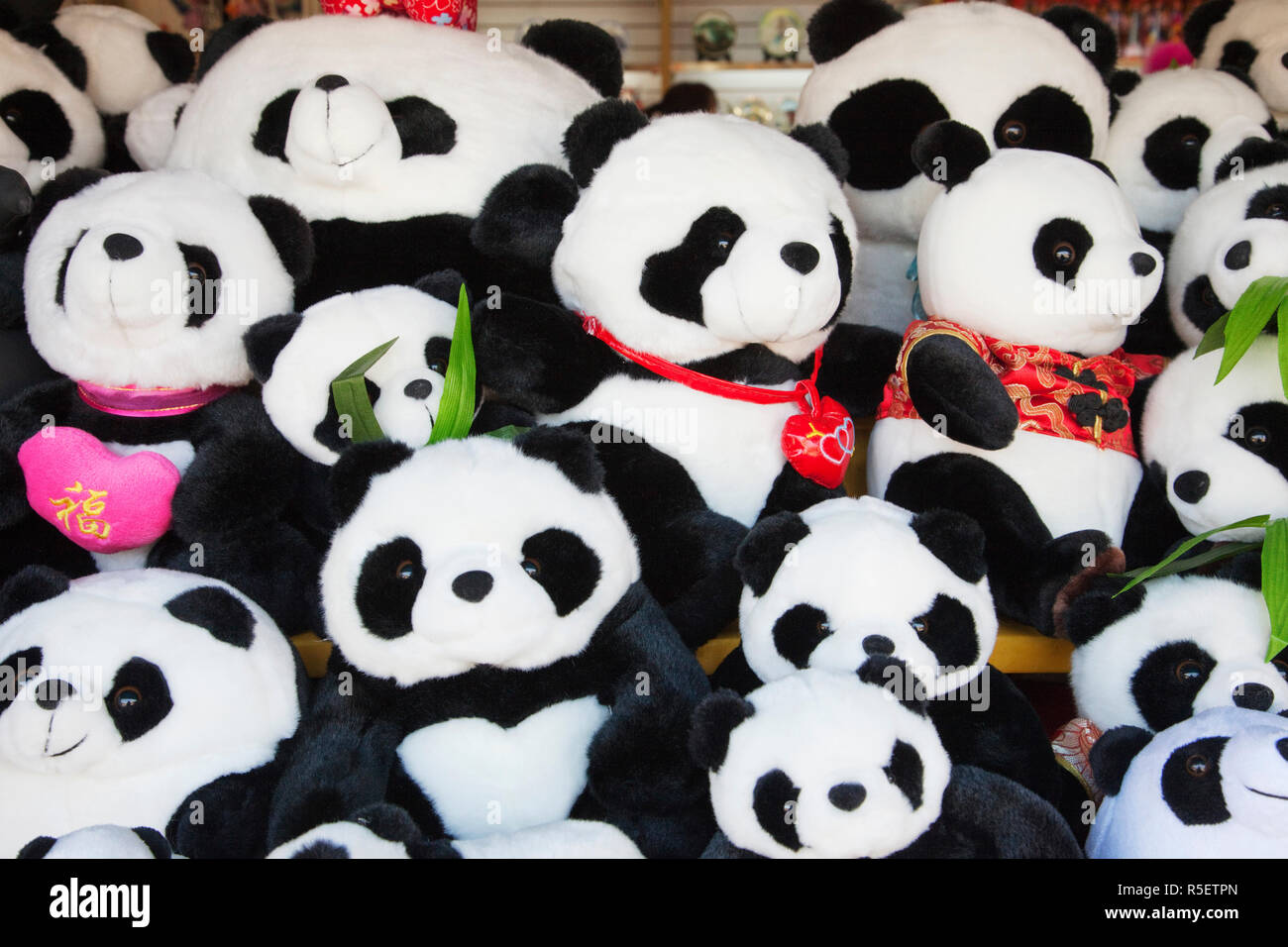 Panda souvenirs hi-res stock photography and images - Alamy
