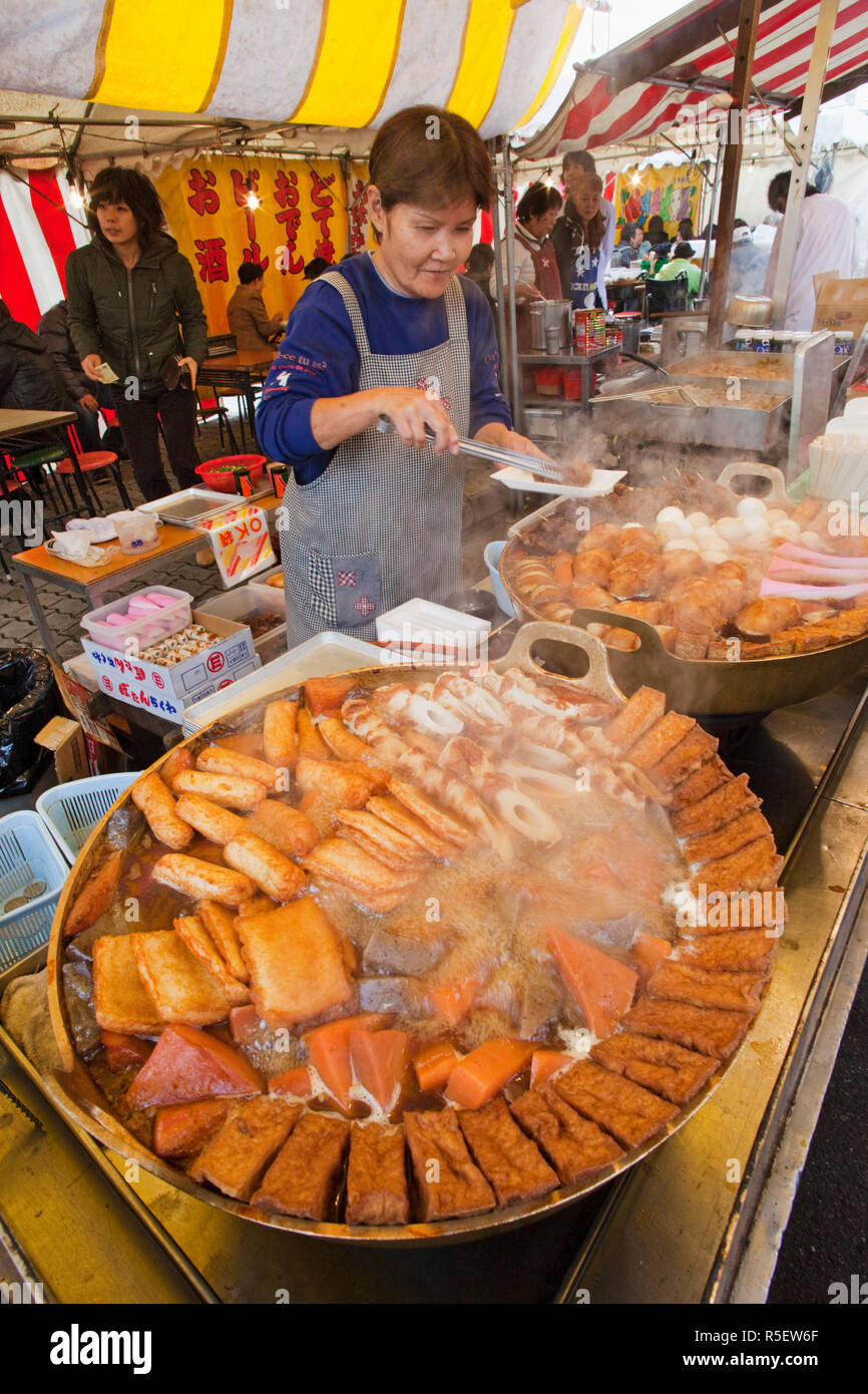 Food stall kyoto hi-res stock photography and images - Alamy