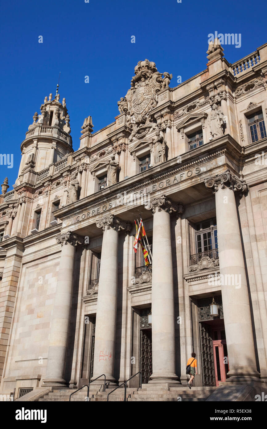 Central post office barcelona hi-res stock photography and images - Alamy