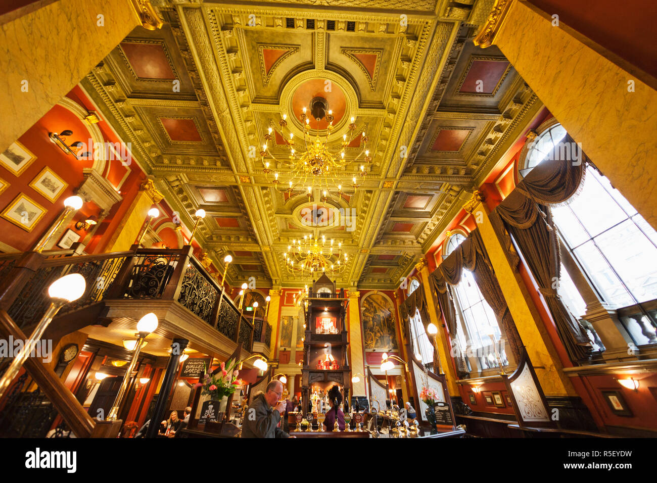 England, London, The City, Fleet Street, The Old Bank of England Pub ...