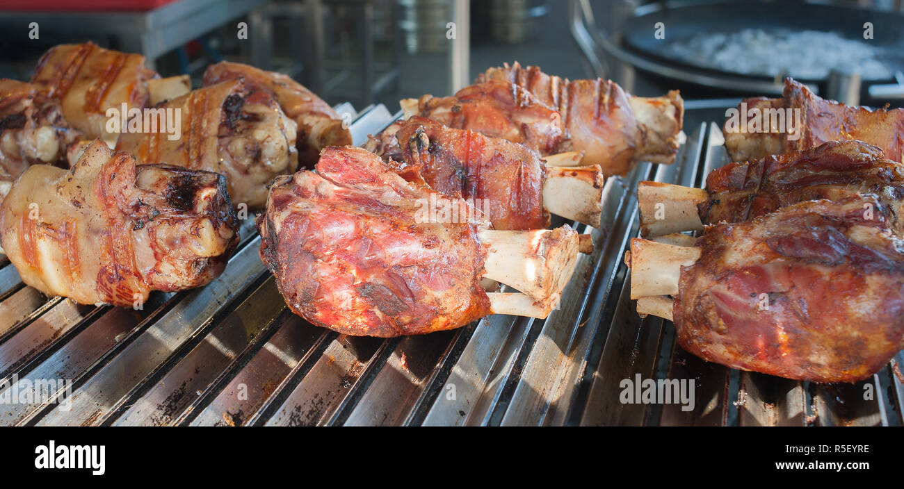 Grilled pork knuckle Stock Photo - Alamy