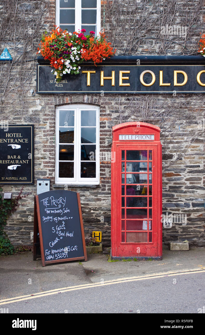 Telephone box outside pub, Padstow, Cornwall, England Stock Photo - Alamy