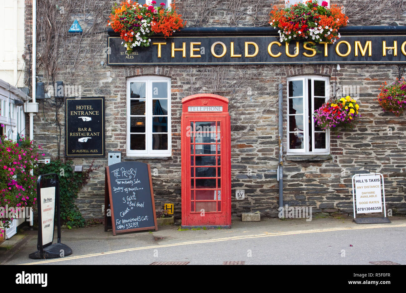 Telephone box outside pub, Padstow, Cornwall, England Stock Photo - Alamy