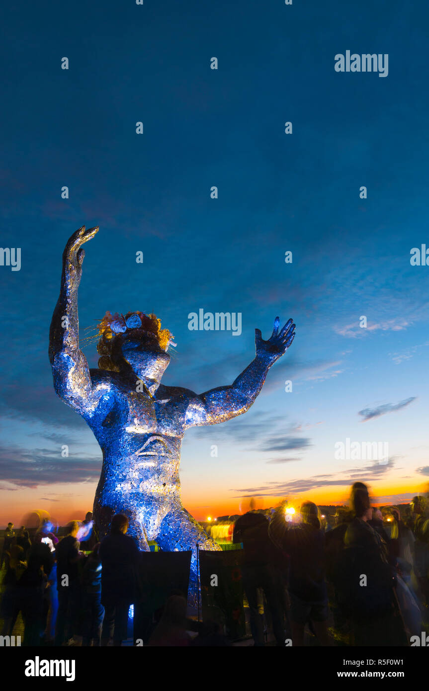 UK, England, Wiltshire, Stonehenge, Summer Solstice Celebrations Stock ...