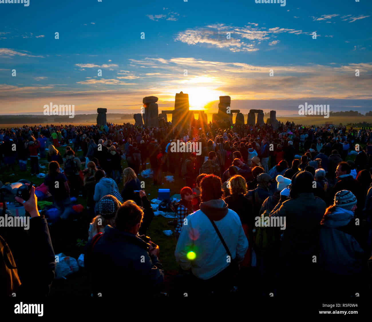 UK, England, Wiltshire, Stonehenge, Summer Solstice Celebrations ...