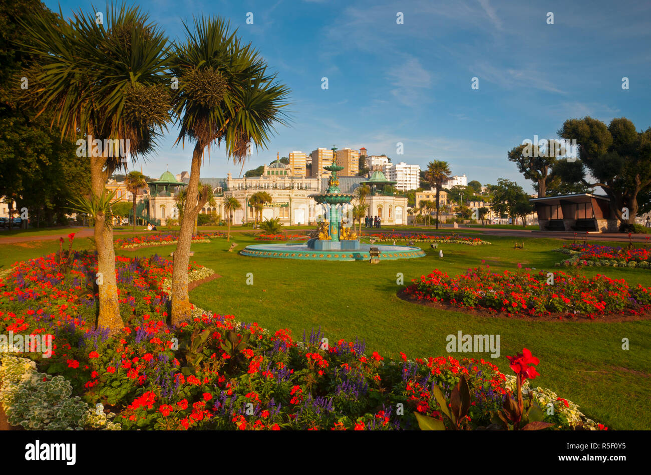 Torquay torbay devon fountain hi-res stock photography and images - Alamy