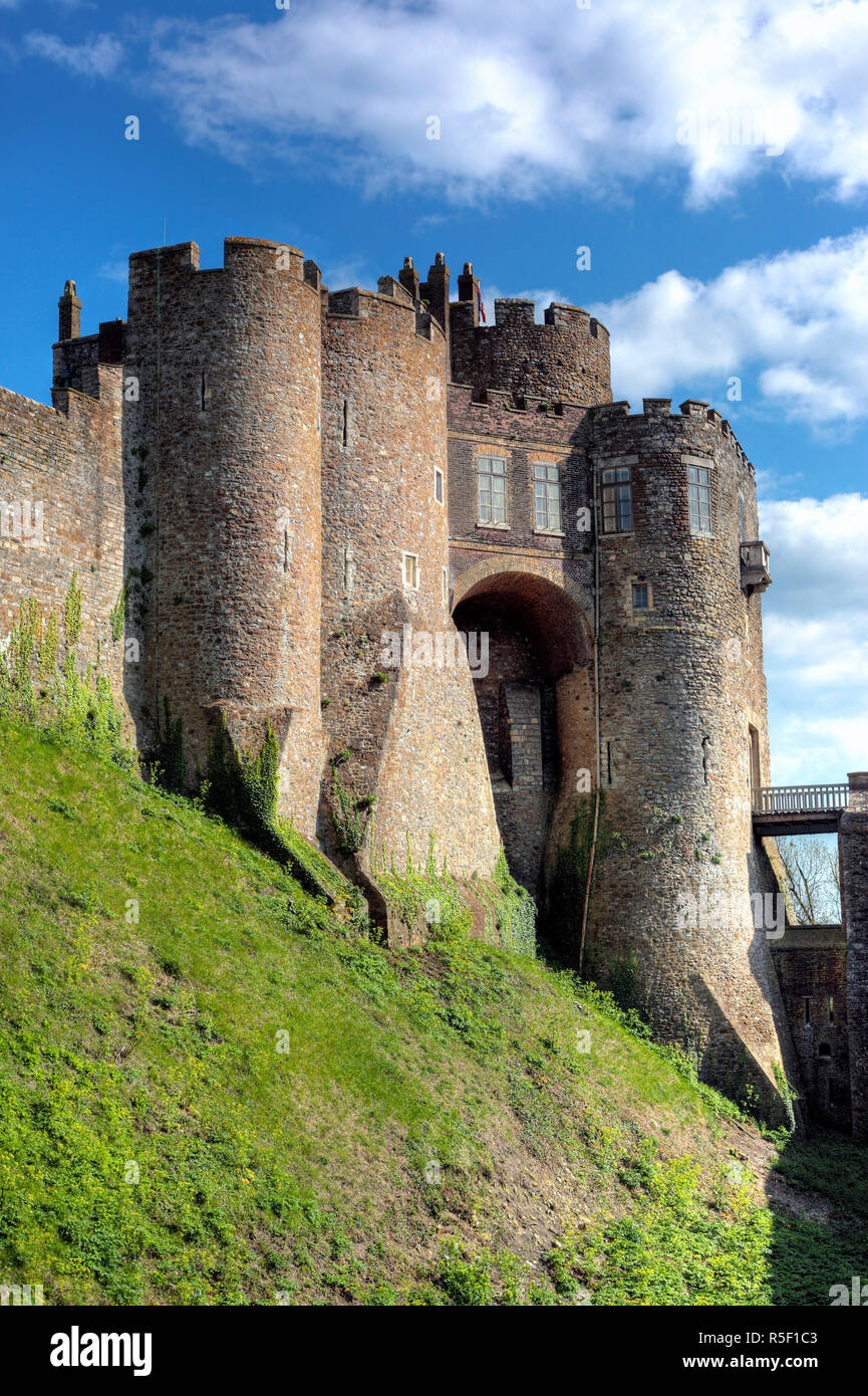 Dover castle dover kent england hi-res stock photography and images - Alamy