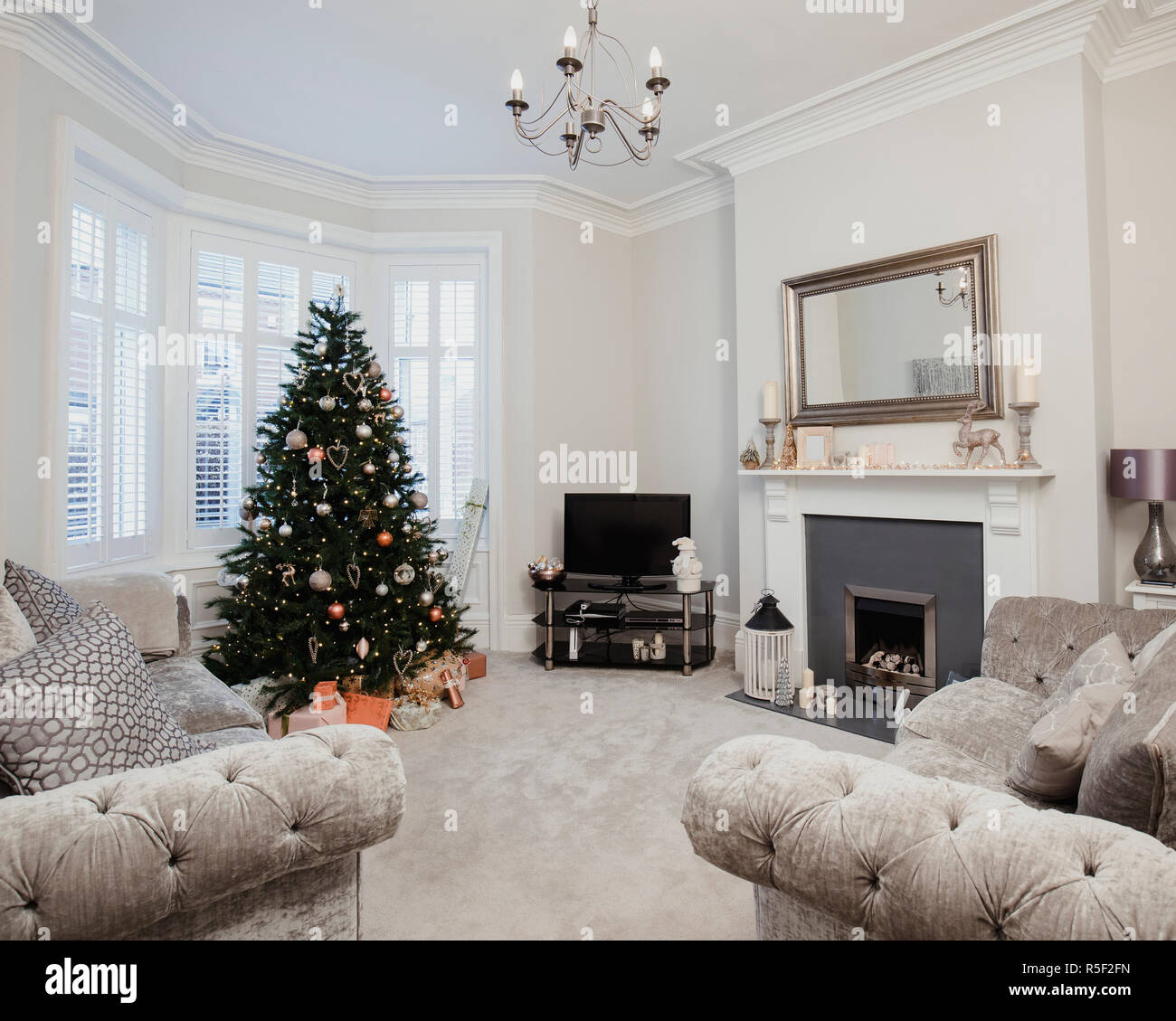 Festive Living Room Stock Photo - Alamy