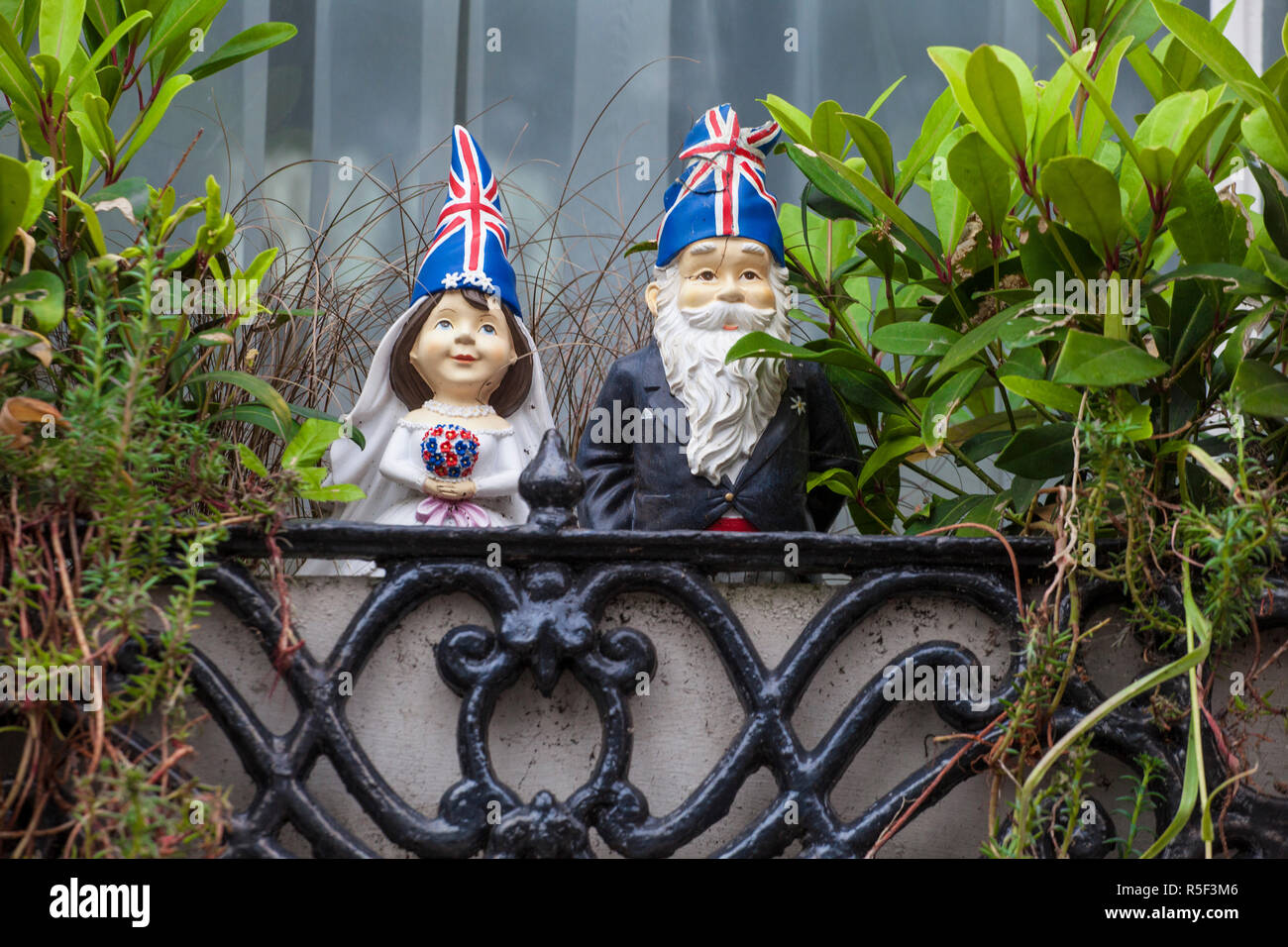 UK, England, London, Kensington, Garden gnomes with Union jack hats to ...