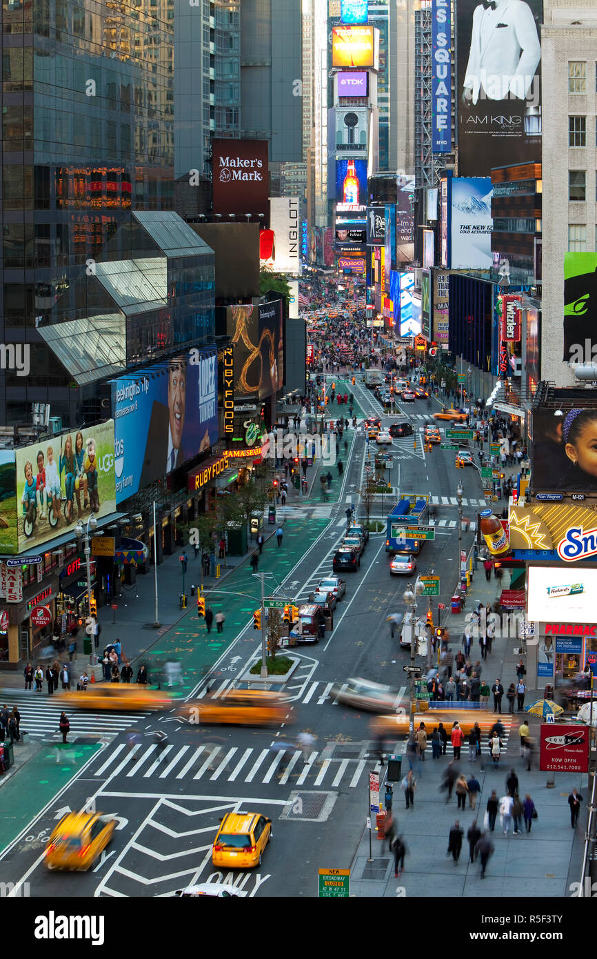 USA, New York City, Manhattan, Times Square Stock Photo - Alamy