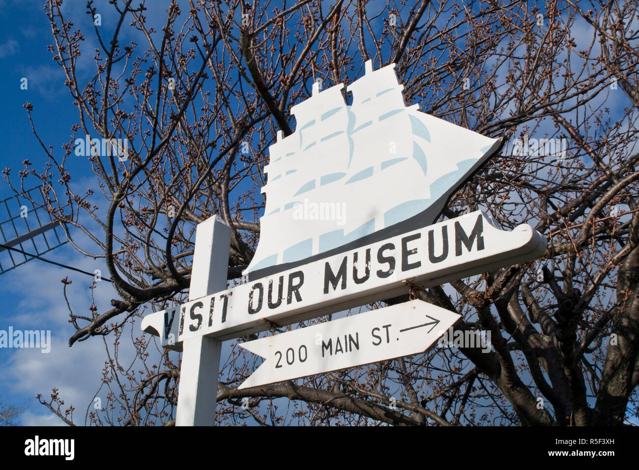 Harbor museum hi-res stock photography and images - Alamy