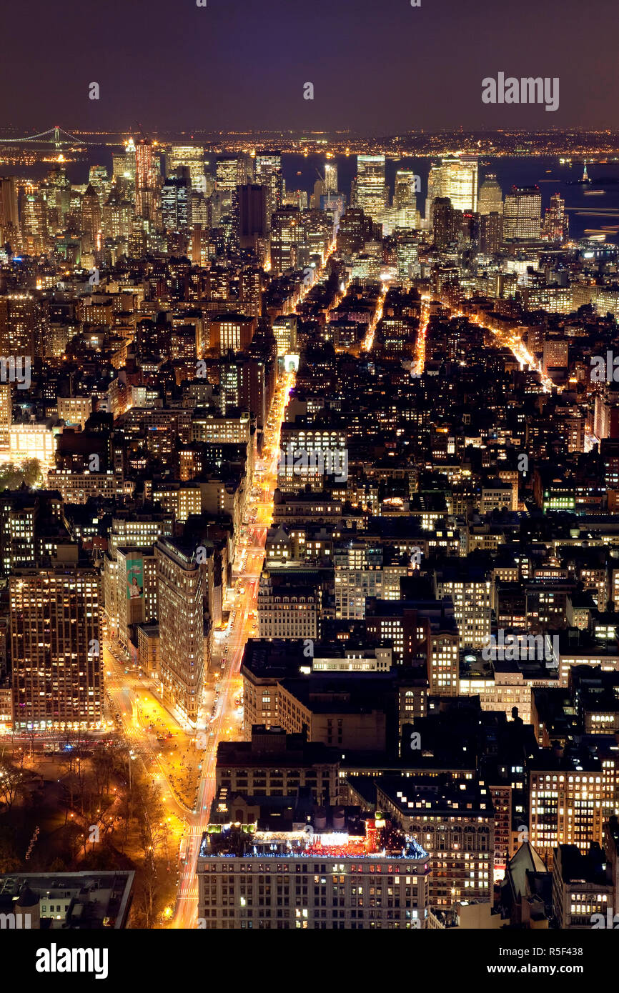 Mid town manhattan new york city hi-res stock photography and images ...