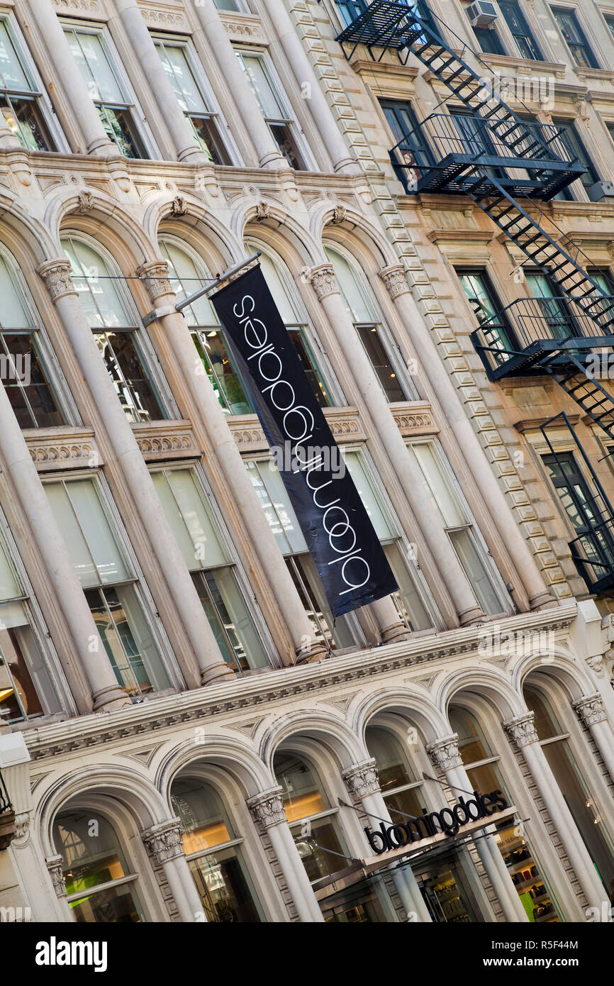 Manhattan soho hi-res stock photography and images - Alamy