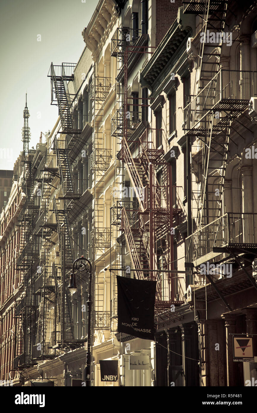 Cast Iron architecture, Greene Street, Soho, Manhattan, New York City ...