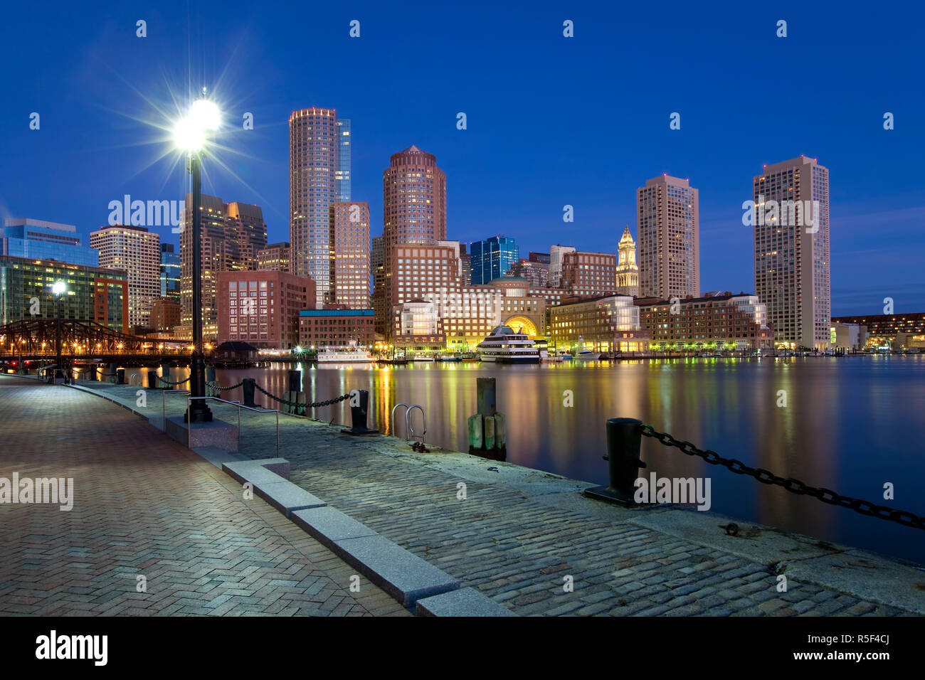 Boston inner hi-res stock photography and images - Alamy
