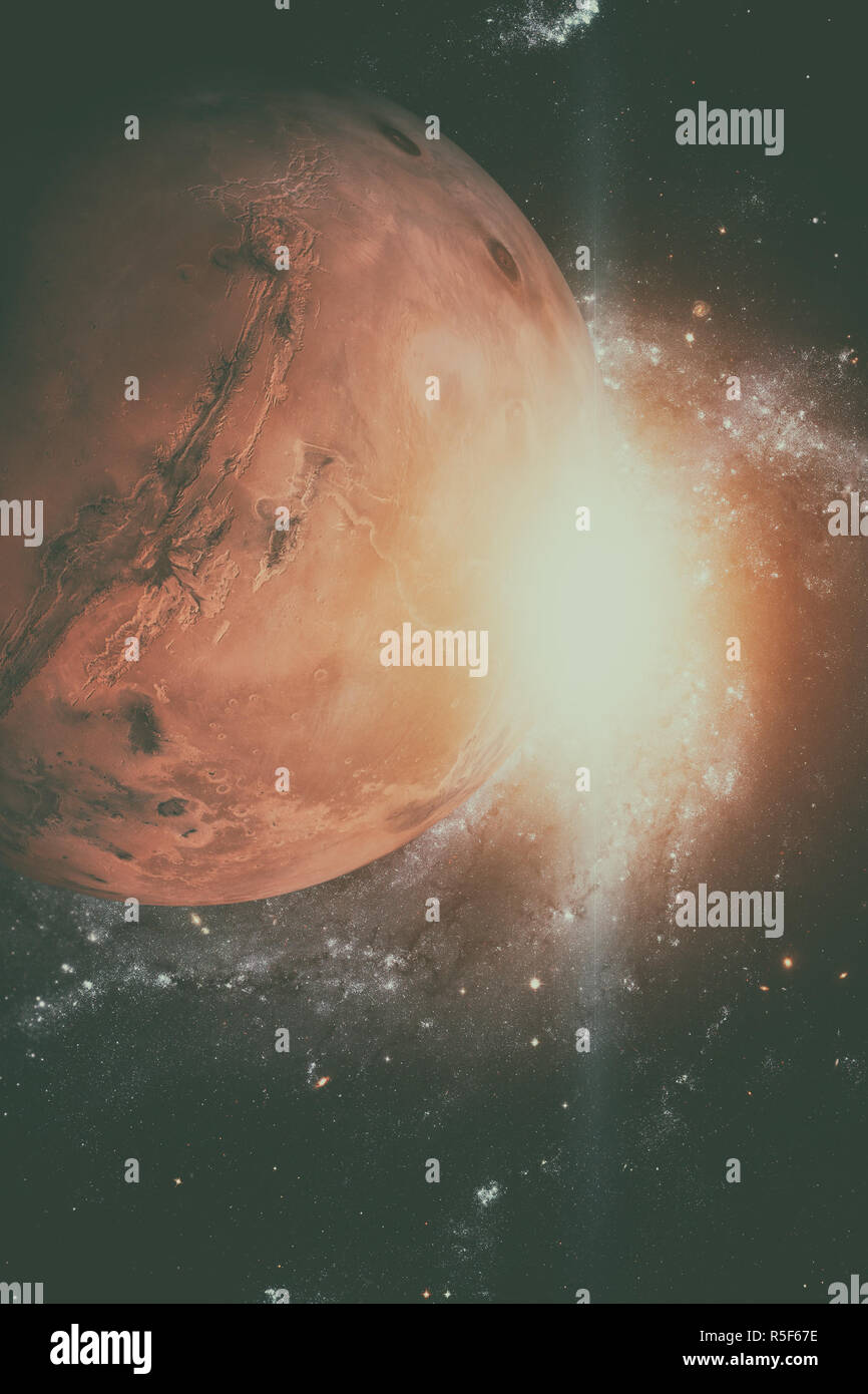 Fourth planet from the sun hi-res stock photography and images - Alamy