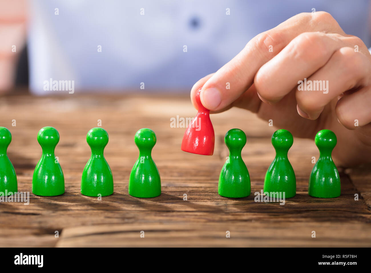 Placing figures hi-res stock photography and images - Alamy