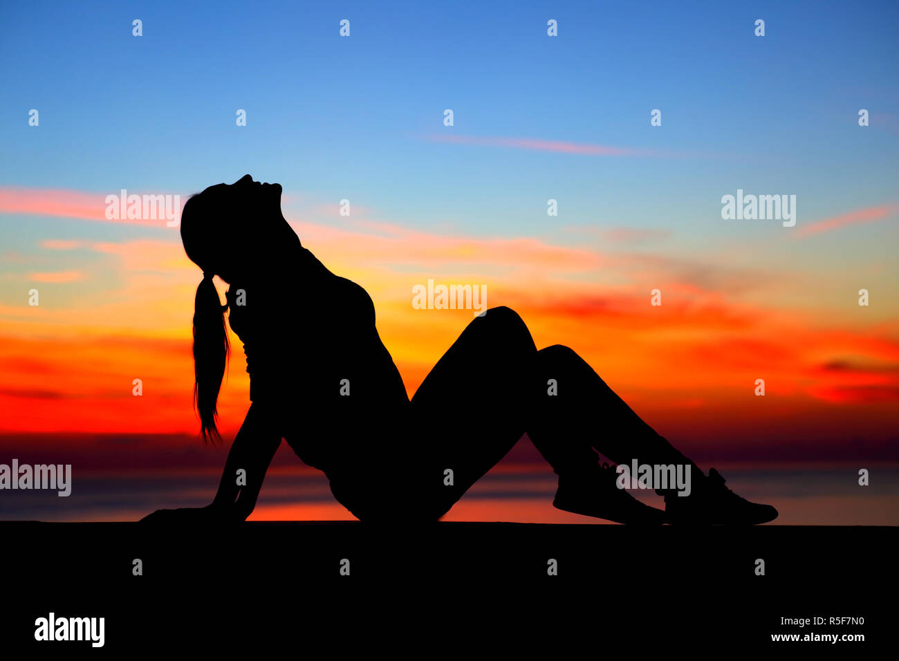 Dreaming of girls at sunset hi-res stock photography and images - Alamy