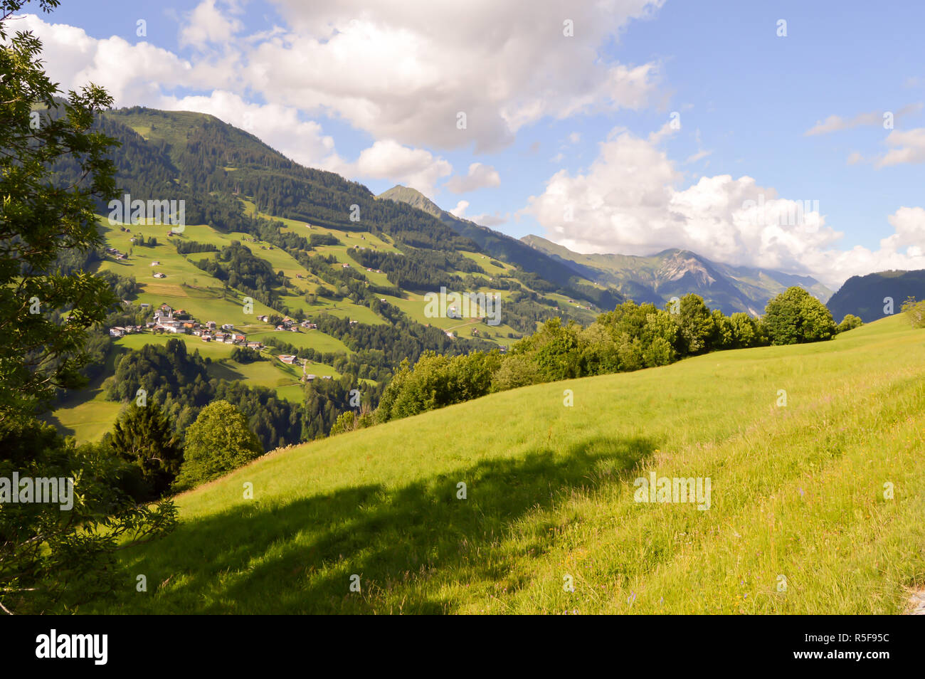 Environment enviroment clouds hills hi-res stock photography and images ...