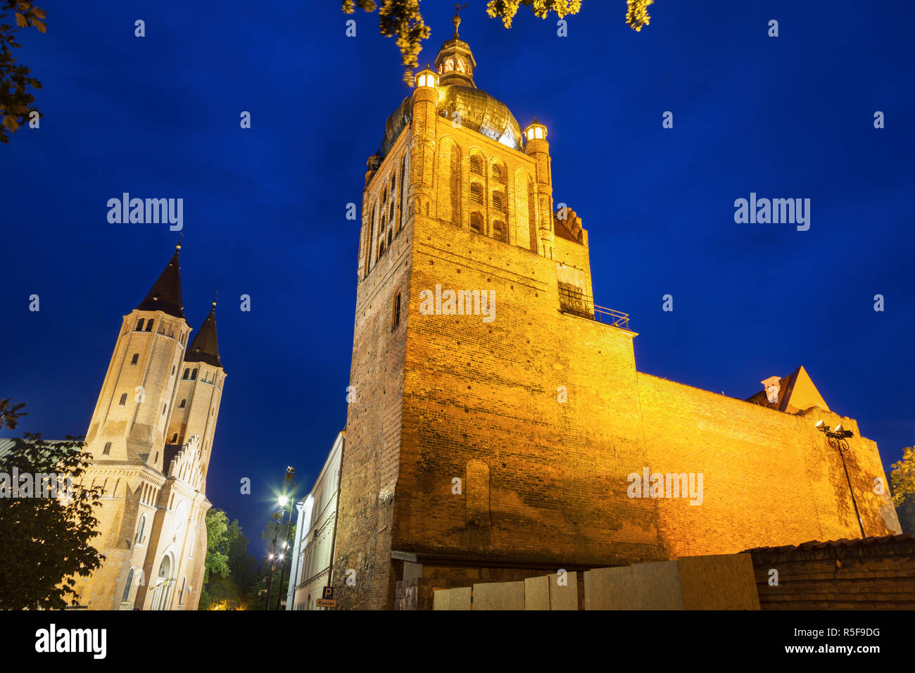 Plock cathedral poland hi-res stock photography and images - Alamy Plock cathedral poland hi-res stock photography and images - Alamy