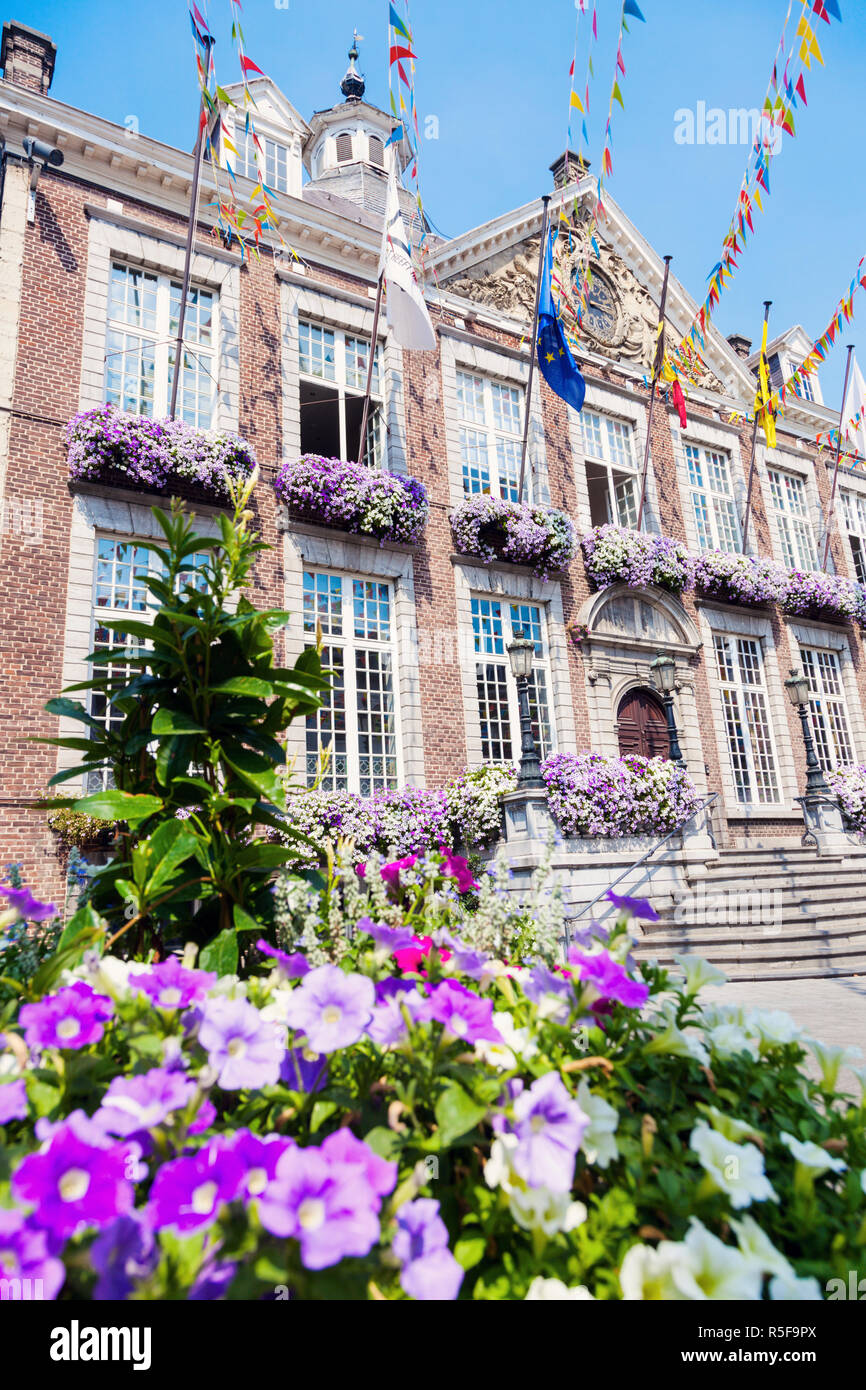 Town hall hasselt hi-res stock photography and images - Alamy