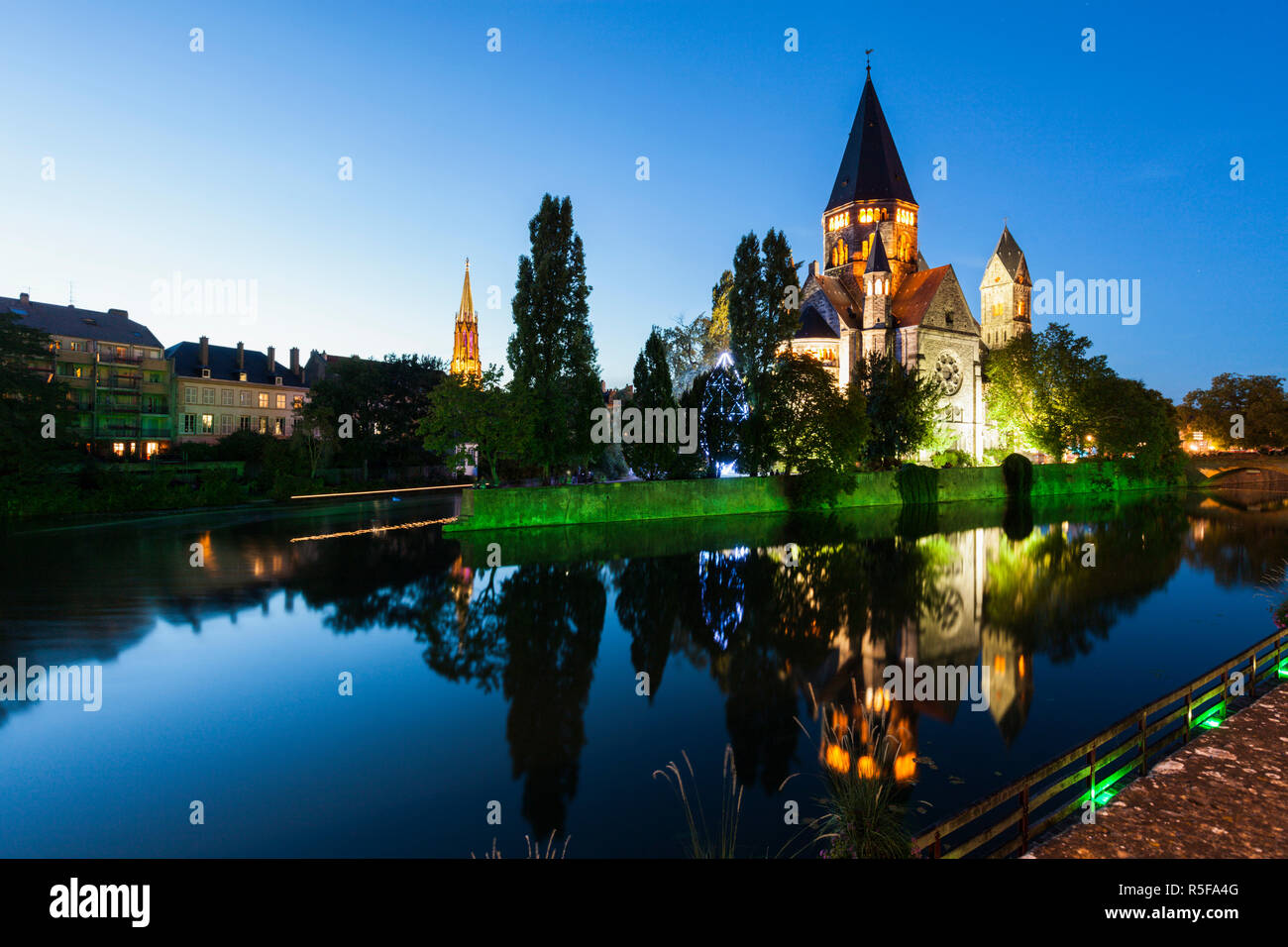 New Protestant Church in Metz. Metz, Grand Est, France Stock Photo - Alamy