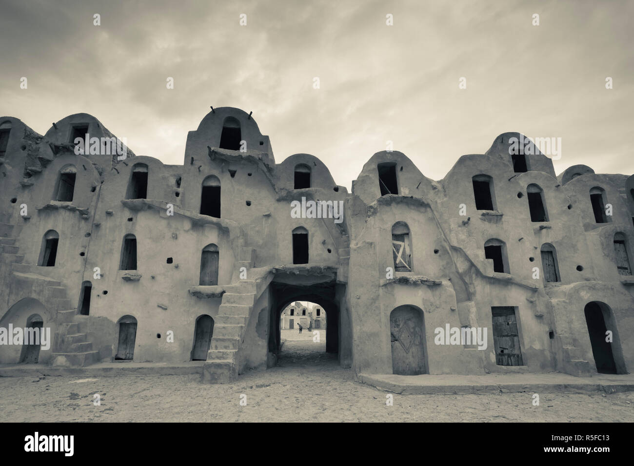 Tunisia, Ksour Area, Ezzahra, Ksar Ezzahra, fortified grain storage ...