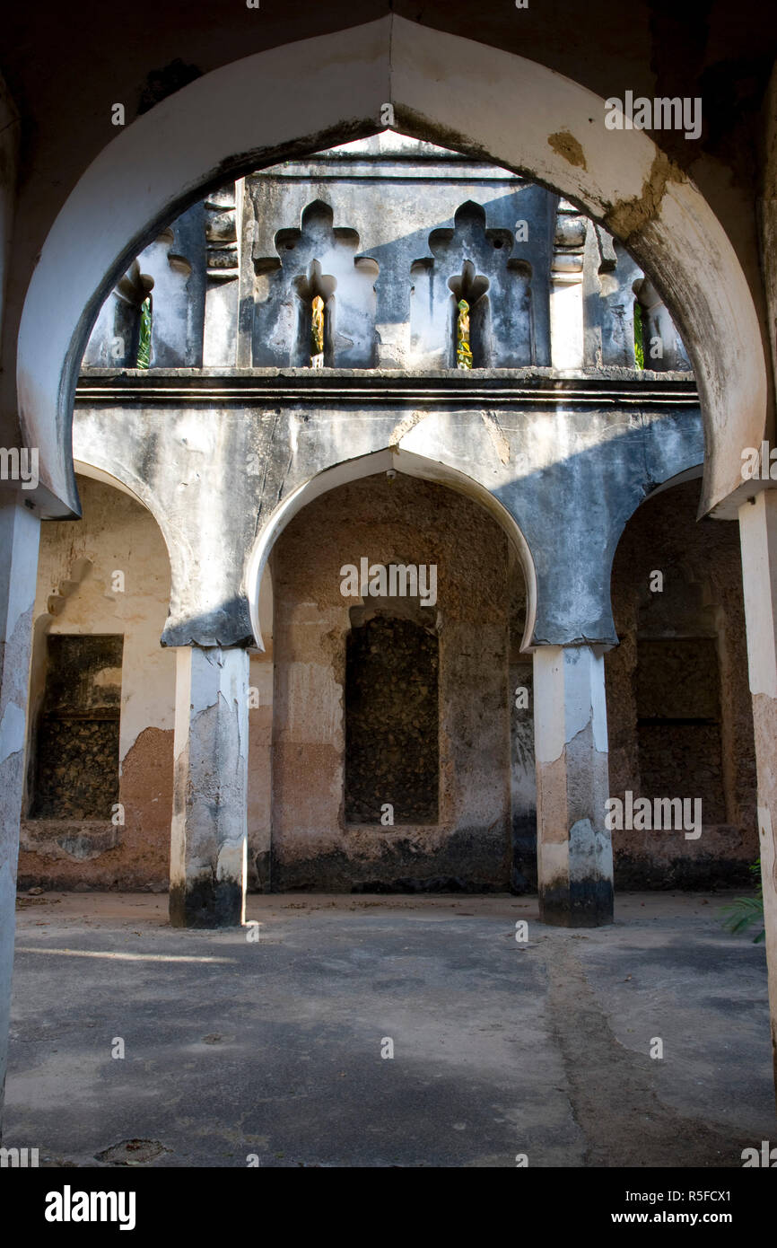 Mbweni ruins hi-res stock photography and images - Alamy