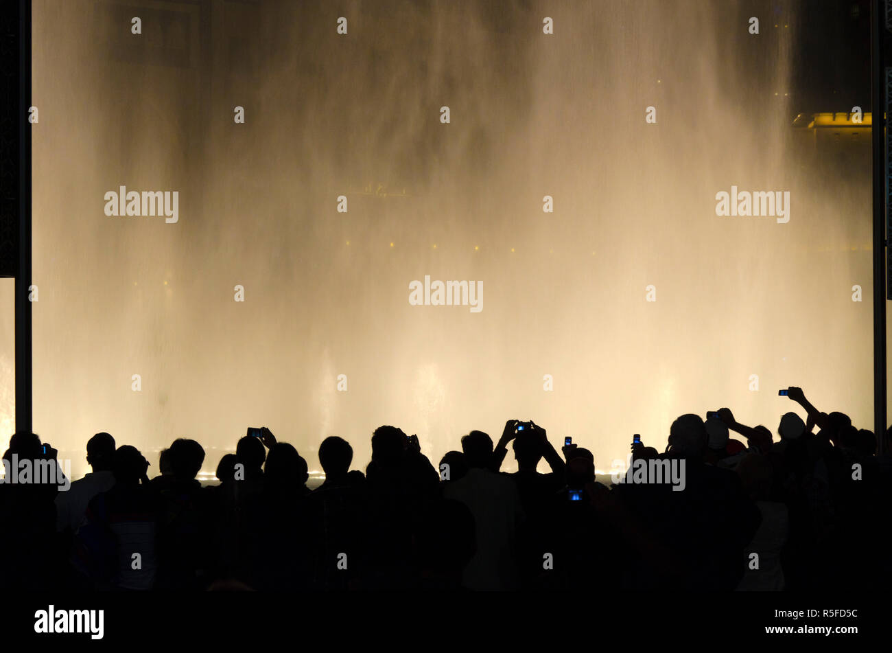 UAE, Dubai, The Dubai Fountain Sound and Light Show outside Dubai Mall ...
