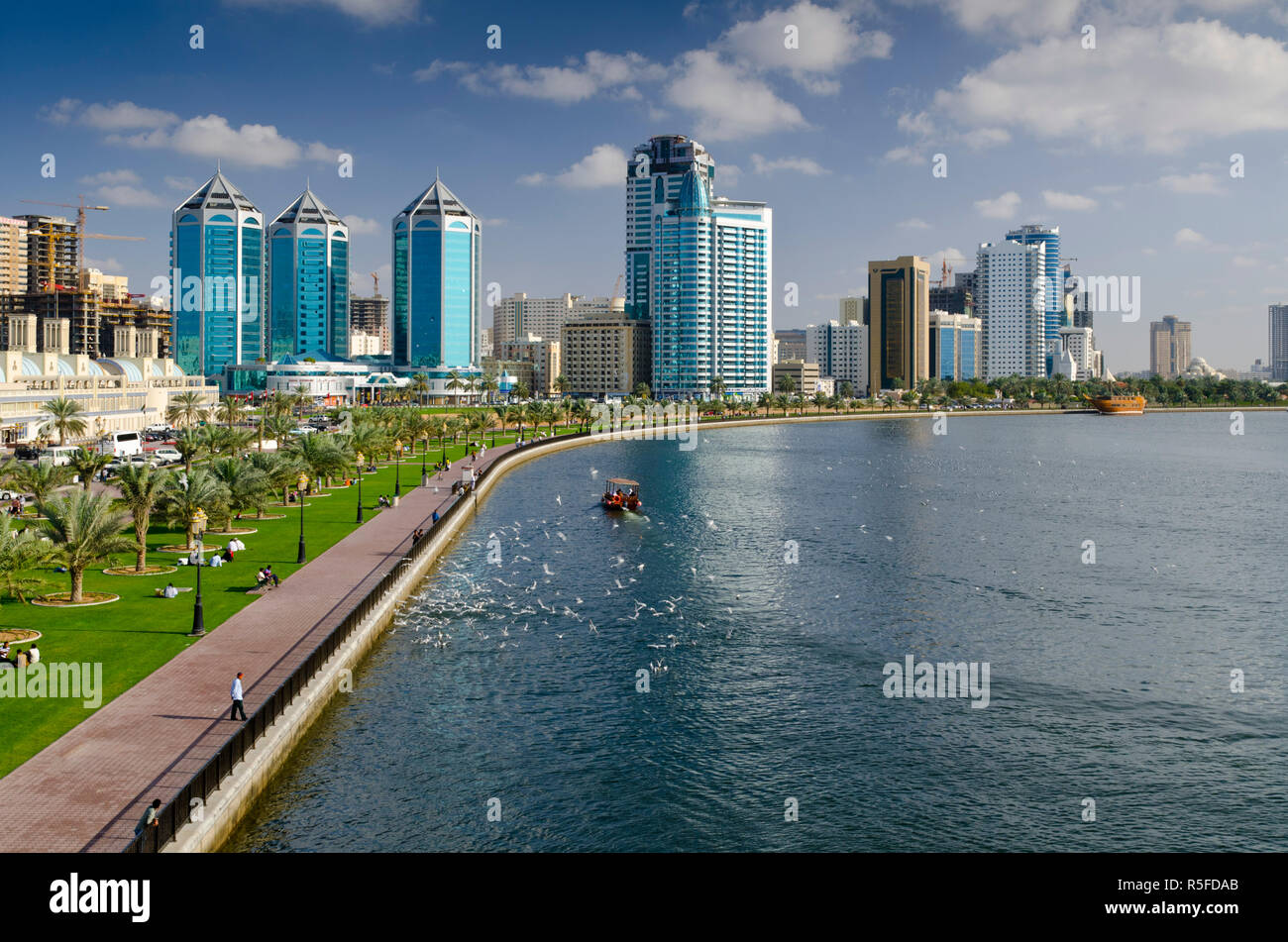 Sharjah skyline hi-res stock photography and images - Alamy
